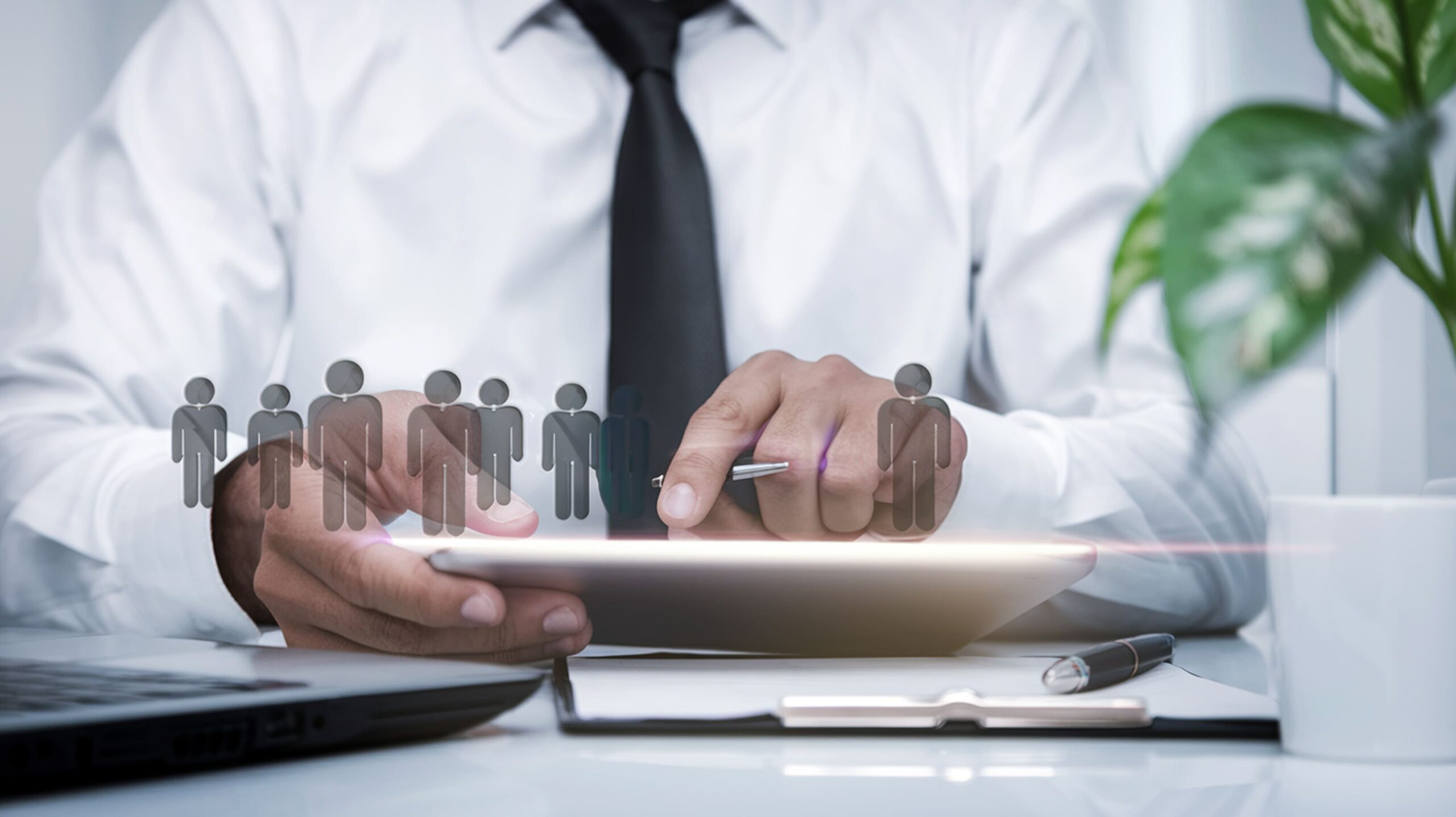 Should You Outsource Hiring? 5 Factors to Help You Decide